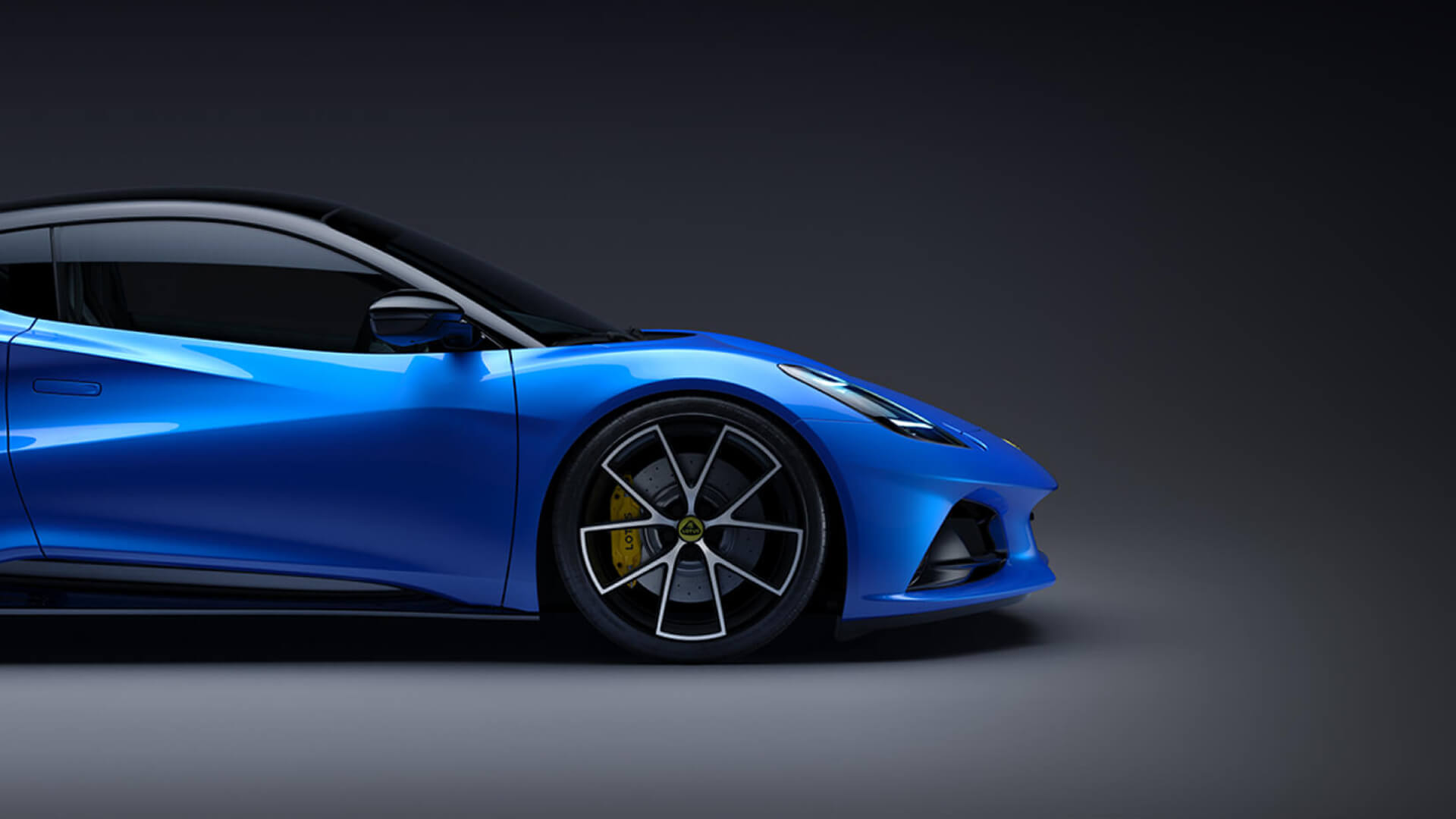 Lotus EMIRA | Lotus Montréal